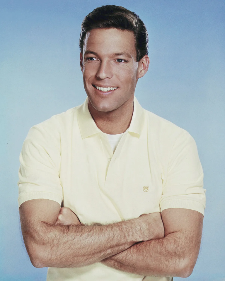 Richard Chamberlain’s Private Love Story: Inside His 27-Year ...