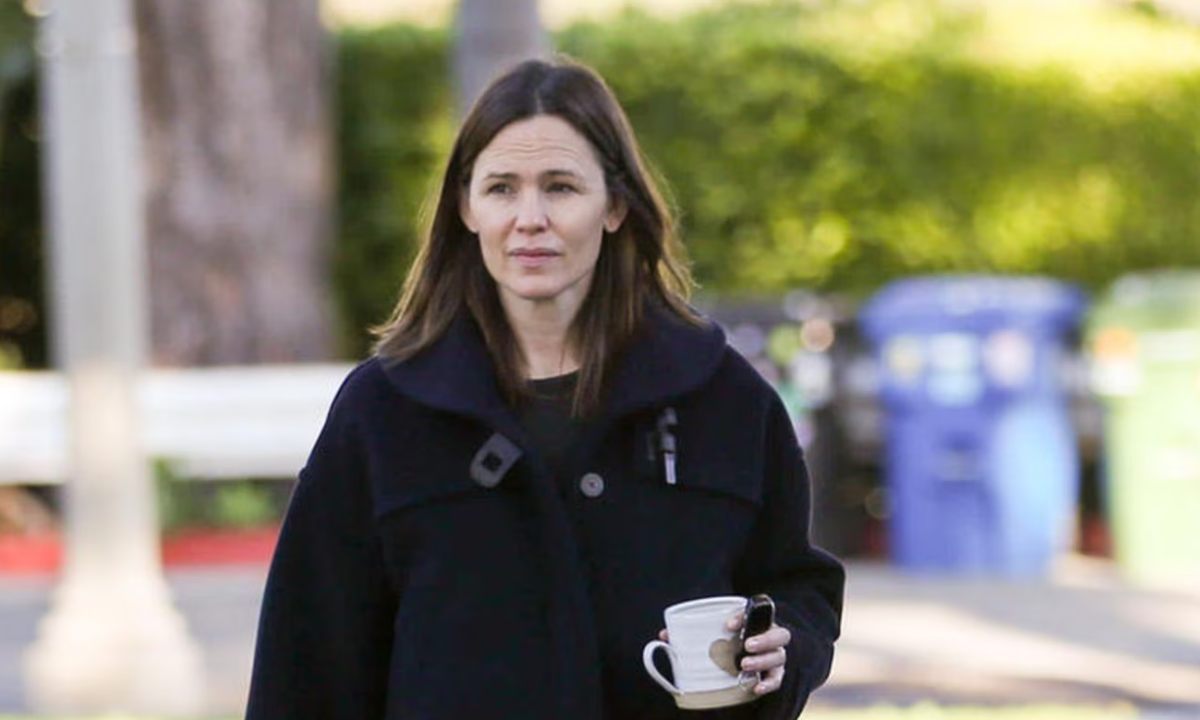 Jennifer Garner Celebrates National Siblings Day with a Heartwarming ...