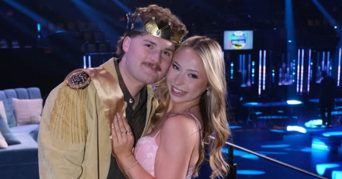 Rae Boyd and Brooks Rosser Leave American Idol but Continue Drawing ...